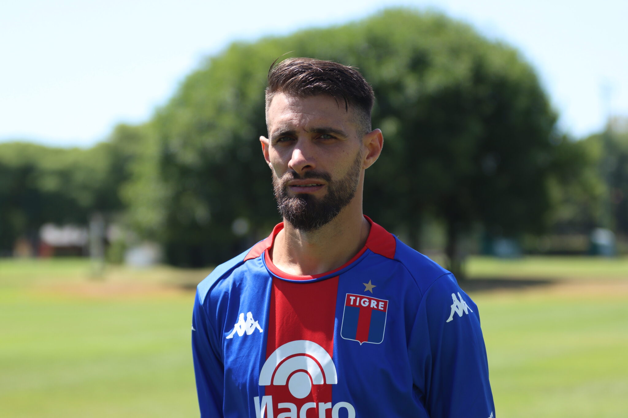 BIENVENIDO AL MATADOR, JOAQUÍN LASO - Club Atlético Tigre